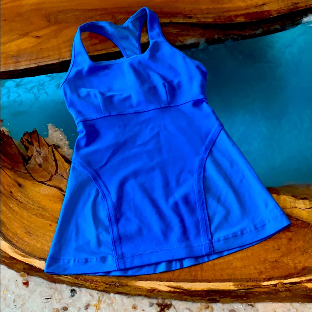Lulumon Workout Top!!! - Gem